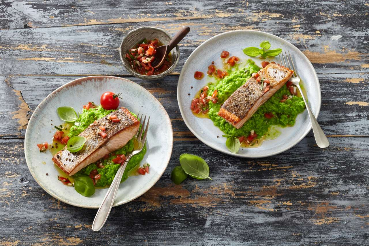 Steinbeißer mit Süßkartoffelstampf